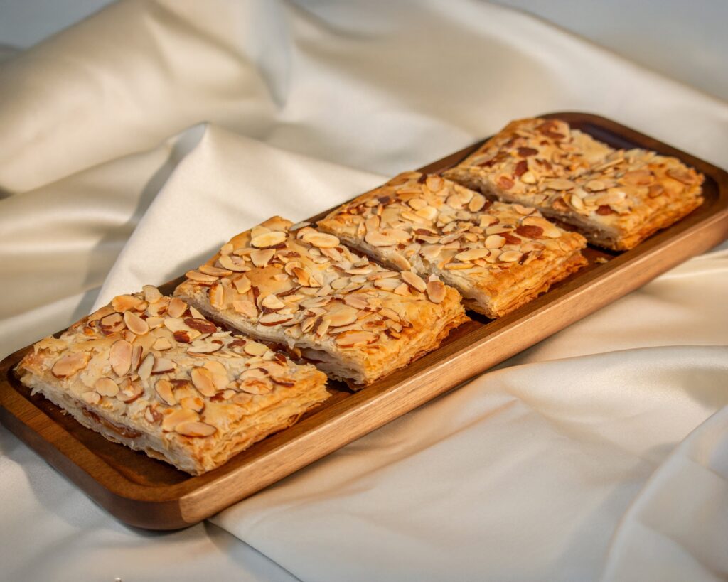 Apple Strudel - Venetos Cakes & Pastries